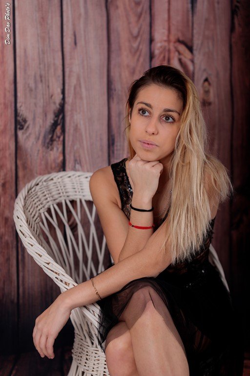 Shannah M. - Dim Dav photos